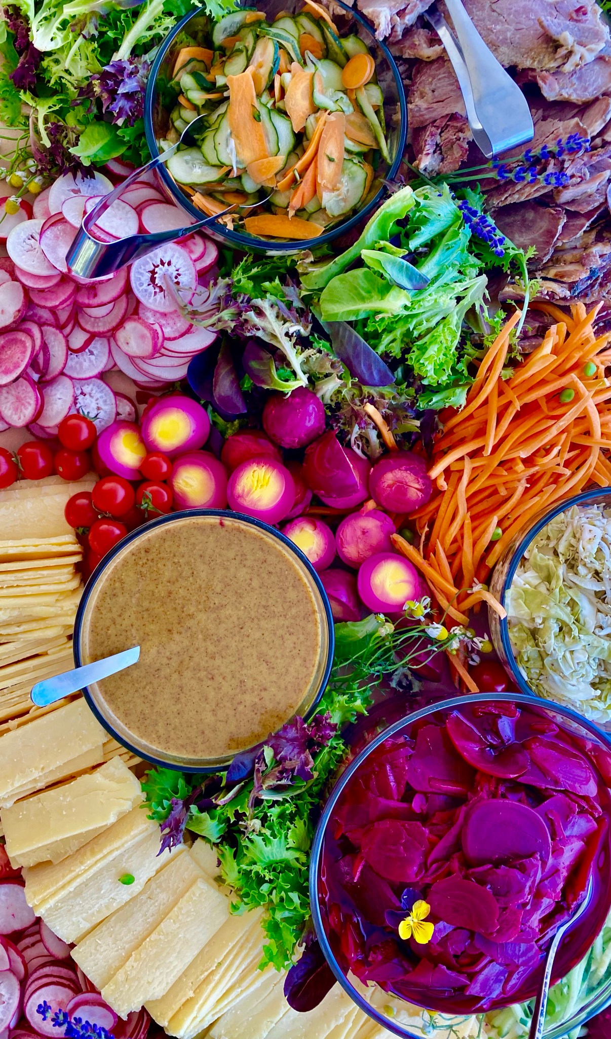 Food as Therapy, Therapy Through Food – Musing About Eating and Boozing